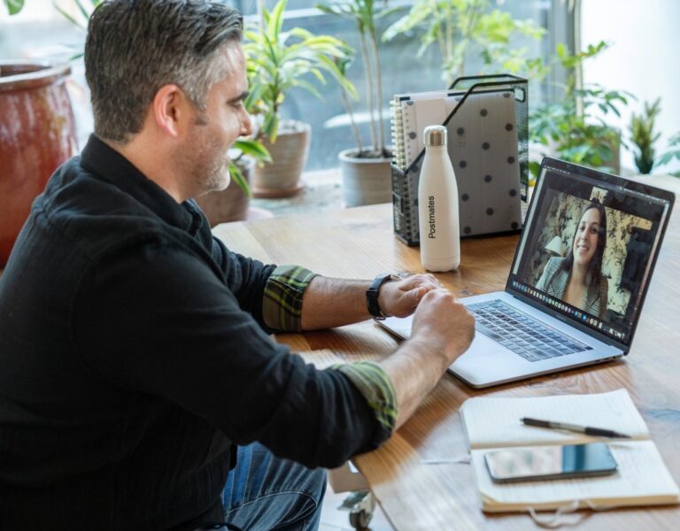 Best Virtual Networking Event Ideas For 2024 - The Frisky