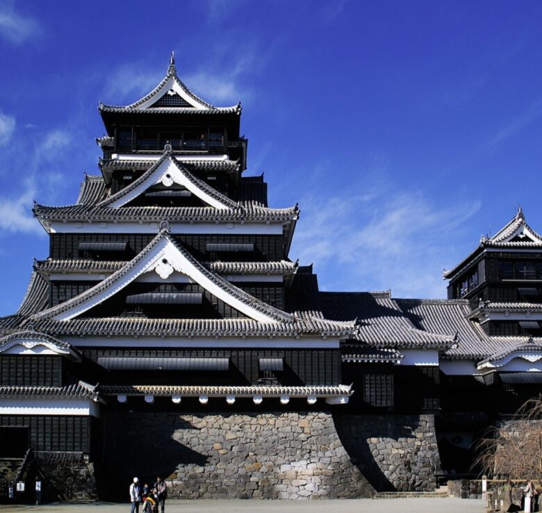 Most Famous Castles in Japan - A Complete Guide - The Frisky
