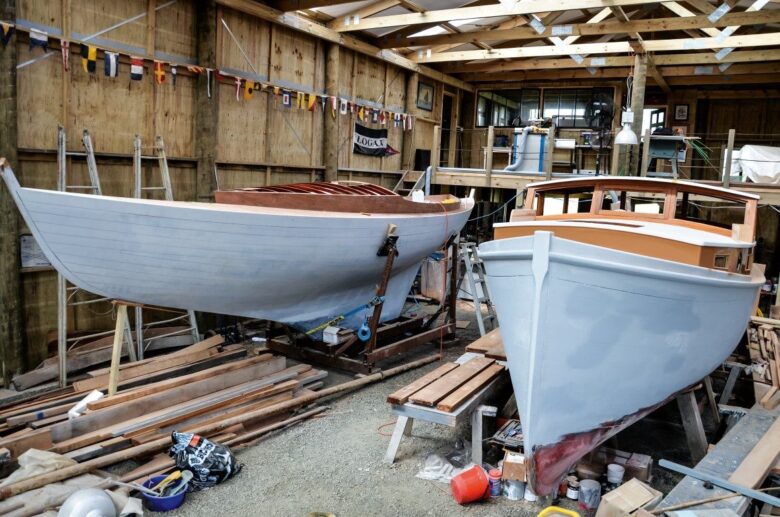 4 Tips on Restoring Your First Classic Boat - The Frisky