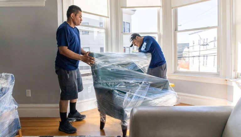 A Complete Guide To Tipping Movers: When and How Much - The Frisky