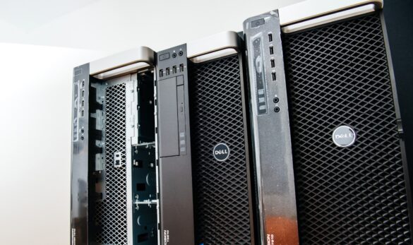 How to Mount Server in a Rack: Full Guide - The Frisky