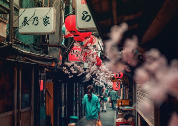 Why Traveling Together Strengthens Your Relationship - The Frisky