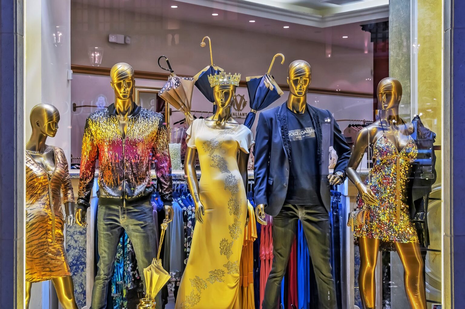 Tips To Enjoy Nightlife In Las Vegas - The Frisky