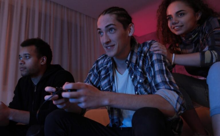 Fun Games To Play With Three People - Have Fun With Your Friends!