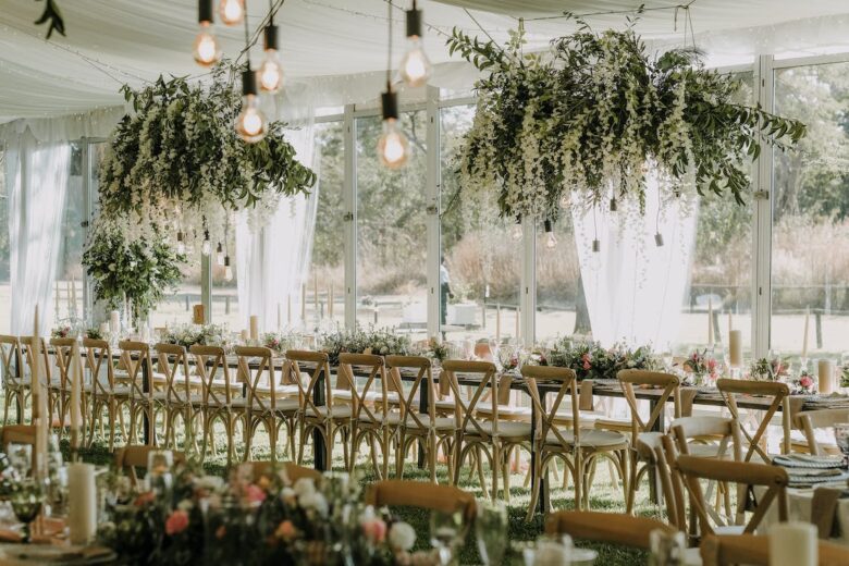 5 Wedding-Venue-Booking Tips: How to Narrow Down Your Search? - The Frisky