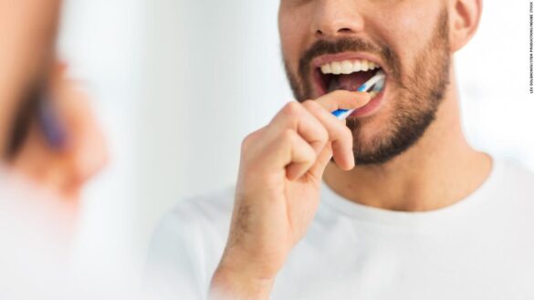9 Easy Ways to Reverse Periodontal Disease - The Frisky