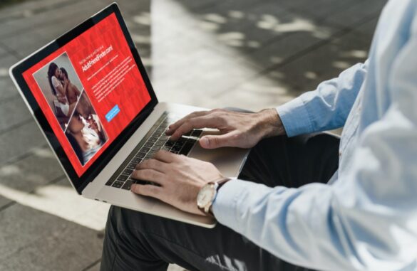 20+ Best Free Chat Rooms for Adults to Do It Anonymously With Strangers ...