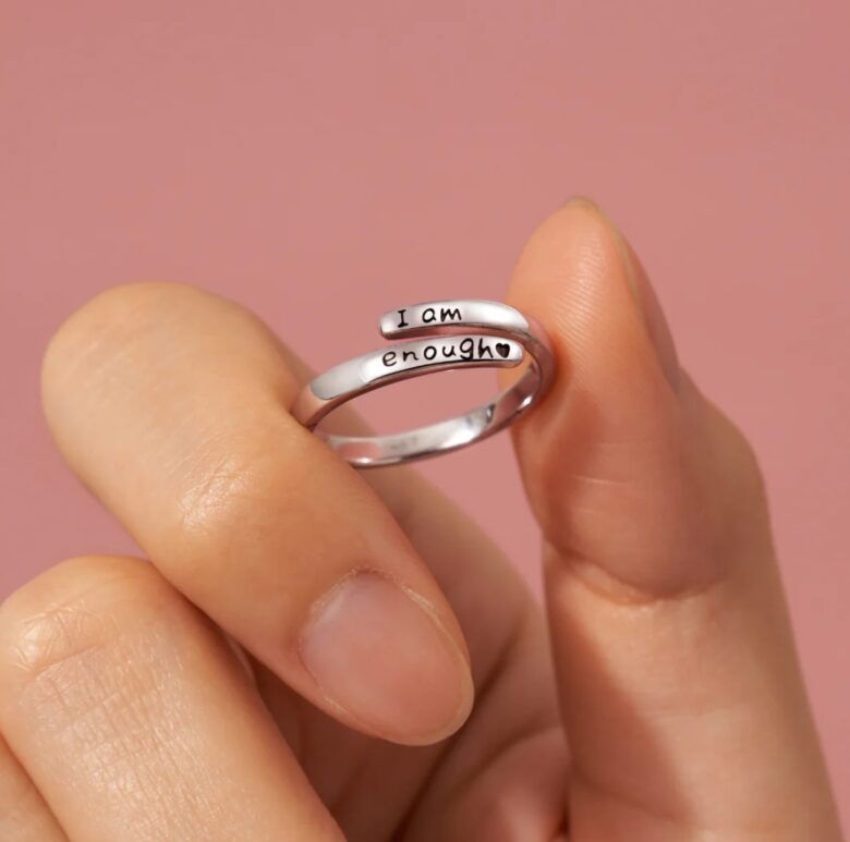 The Perfect Jewelry Brand for the Long-Distance Couple - The Frisky