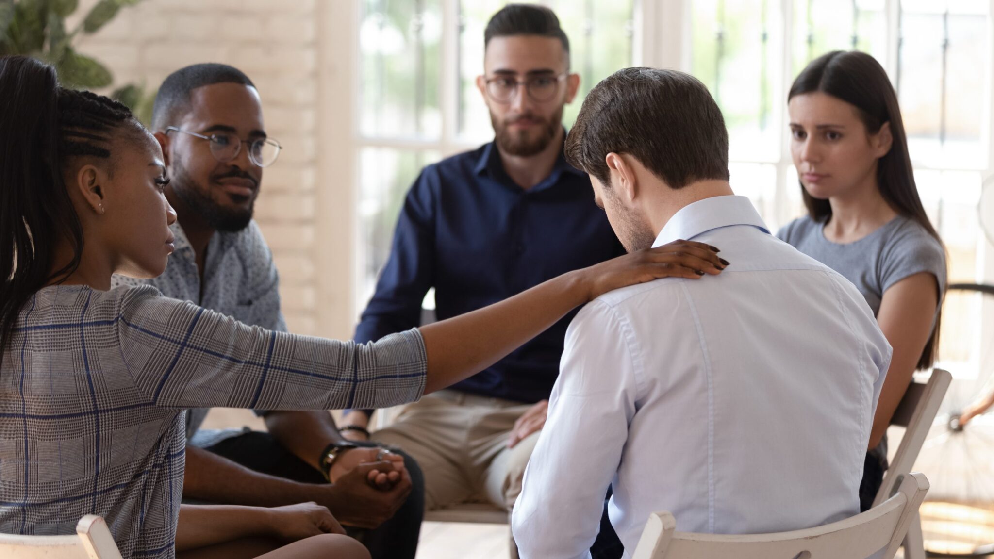 7 Benefits Of Support Groups For Those Suffering From Alcohol Addiction ...