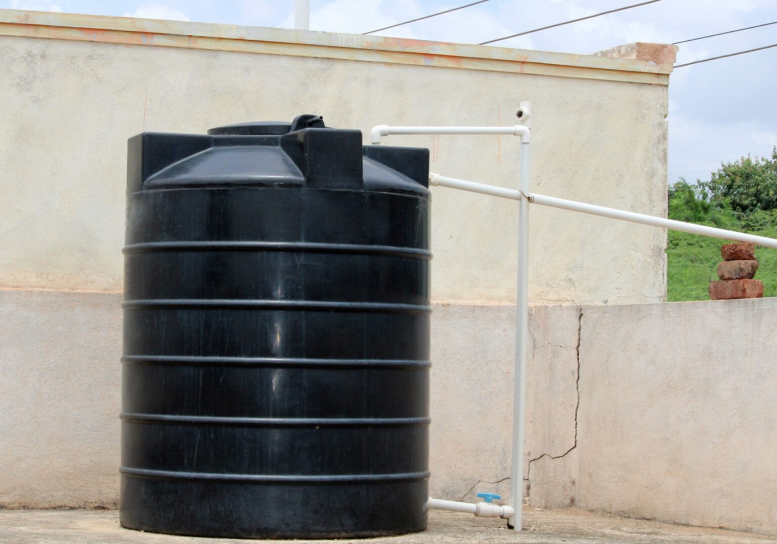 How to Detect and Fix Overflowing Tanks Before They Cause Major Damage ...