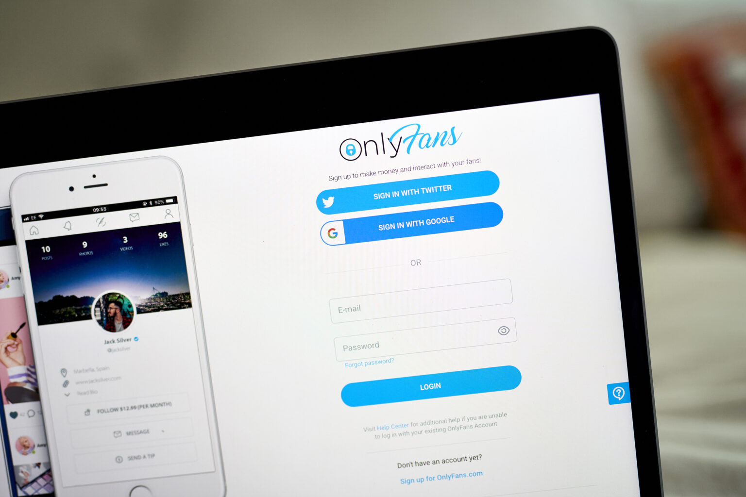 Inside OnlyFans: The Evolution of a Content-Sharing Revolution - The Frisky