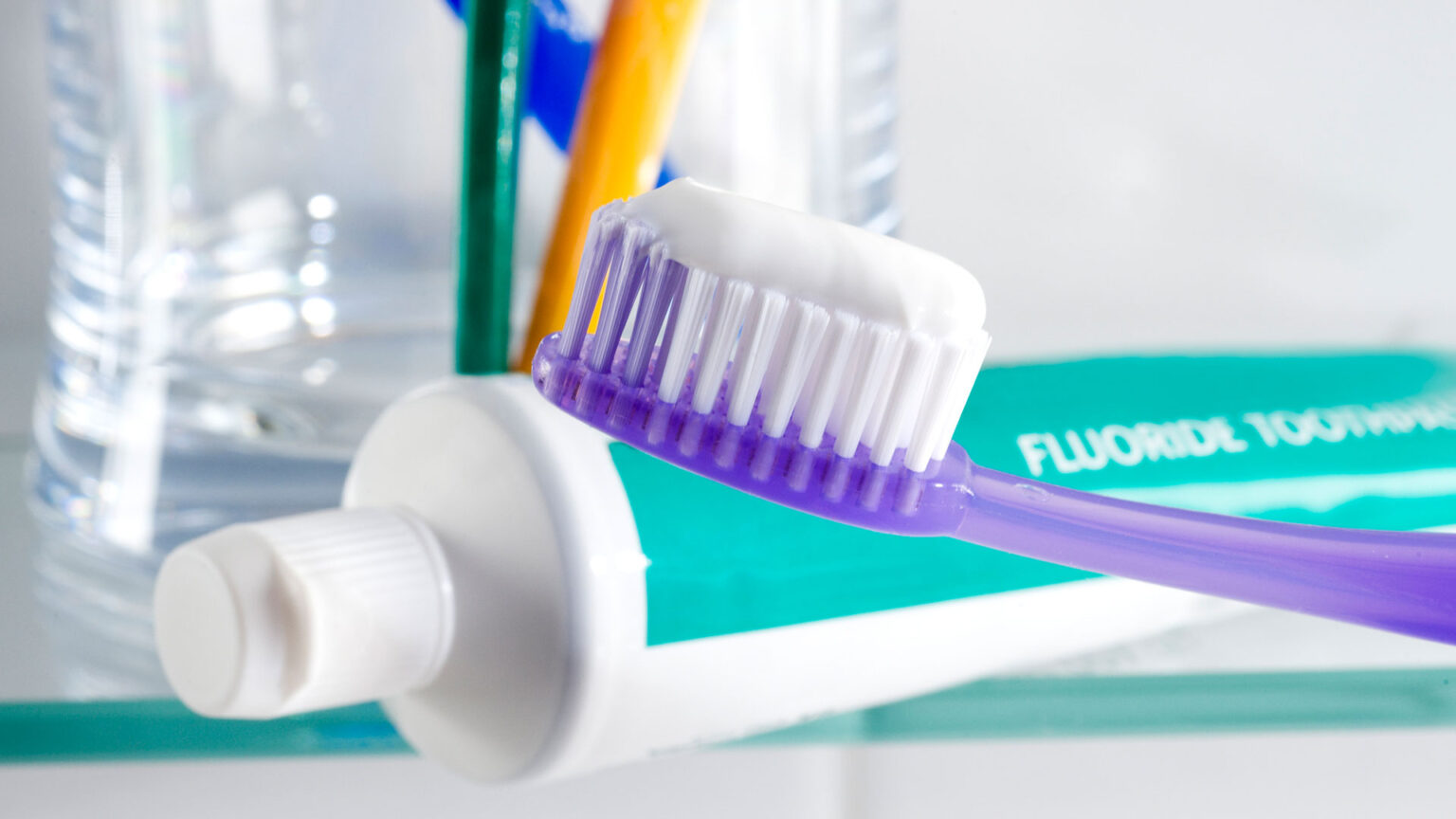 2024's Top High Fluoride Toothpastes: Strong Teeth & Bright Smiles ...